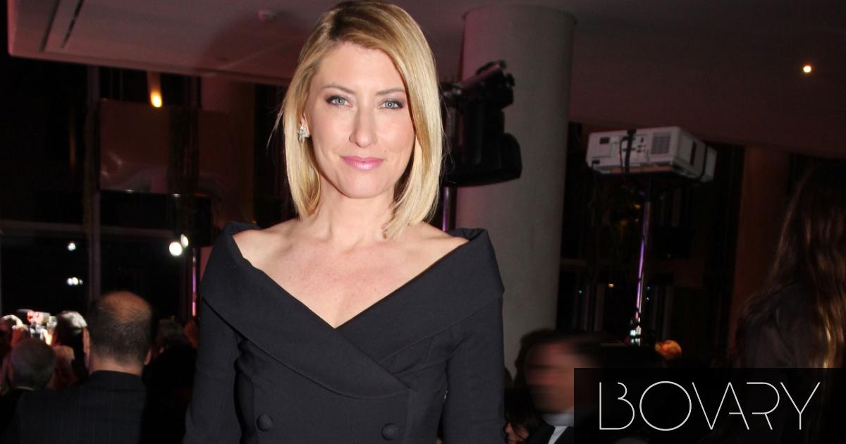 Η Σία Κοσιώνη με μαύρο φόρεμα σε '60s ύφος και κομψές γόβες που απογειώνουν το look | BOVARY